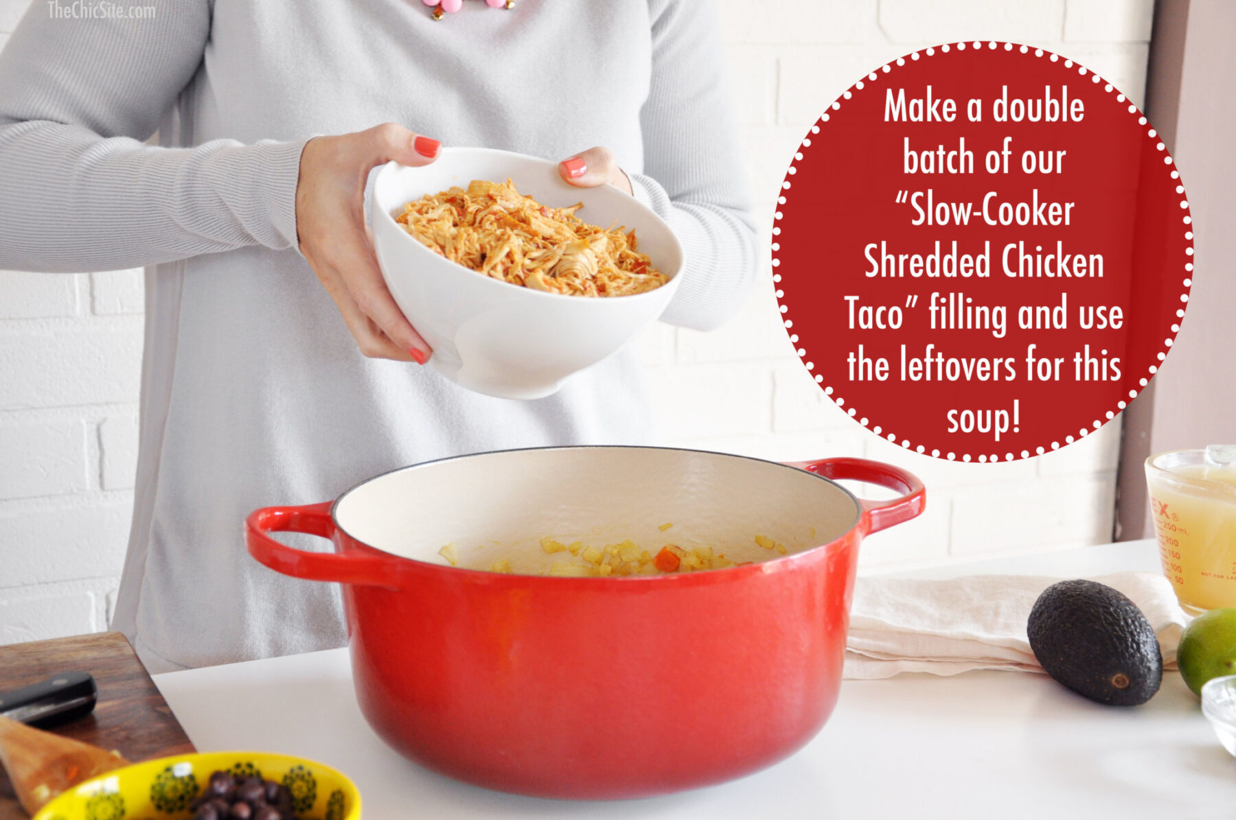 slow cooker shredded chicken taco filling - Rachel Hollis
