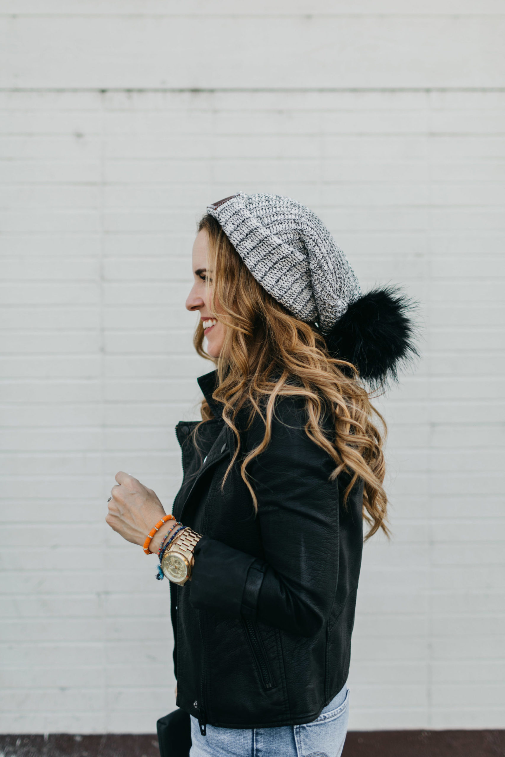 4 Hairstyles To Do With Unwashed Hair - Rachel Hollis
