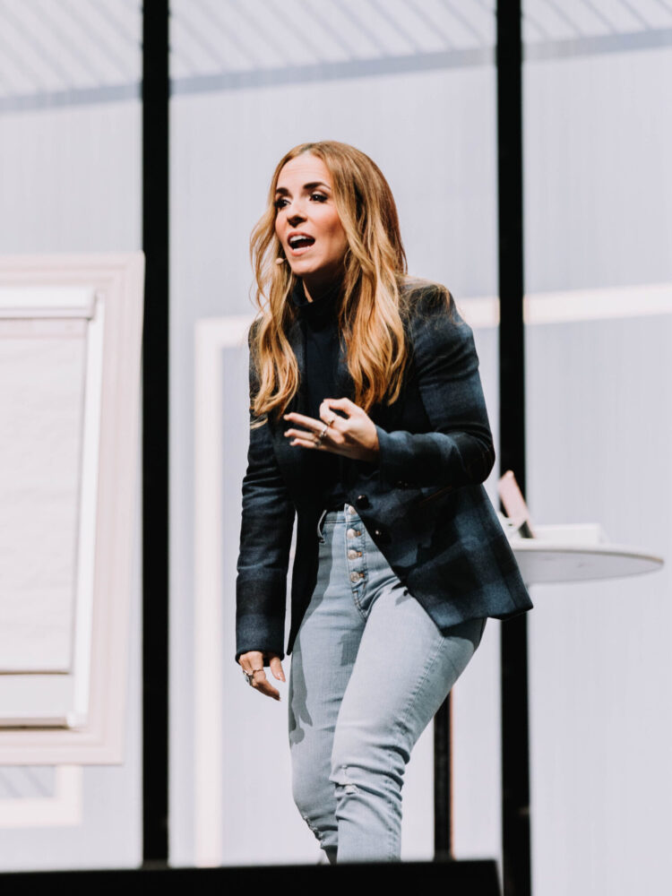 Coaching - Rachel Hollis